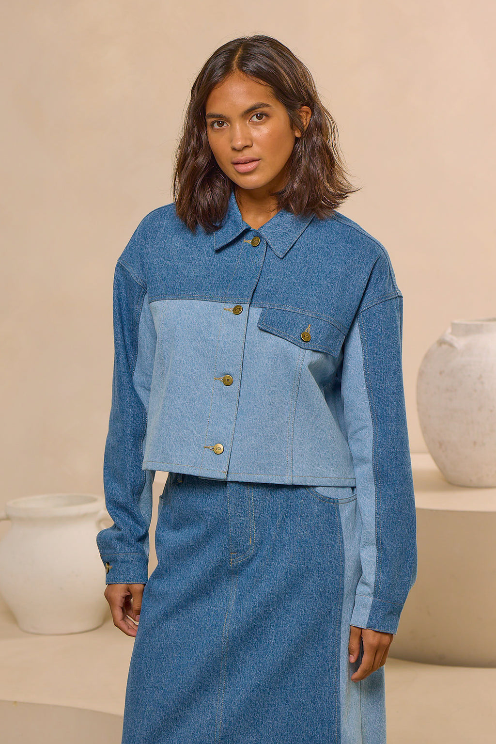 HD two tone blocked jacket – The Gallery Collection